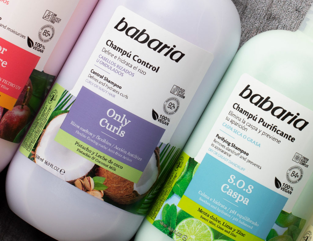 Packaging de línea capilar Babaria, frescura, pureza y naturalidad.